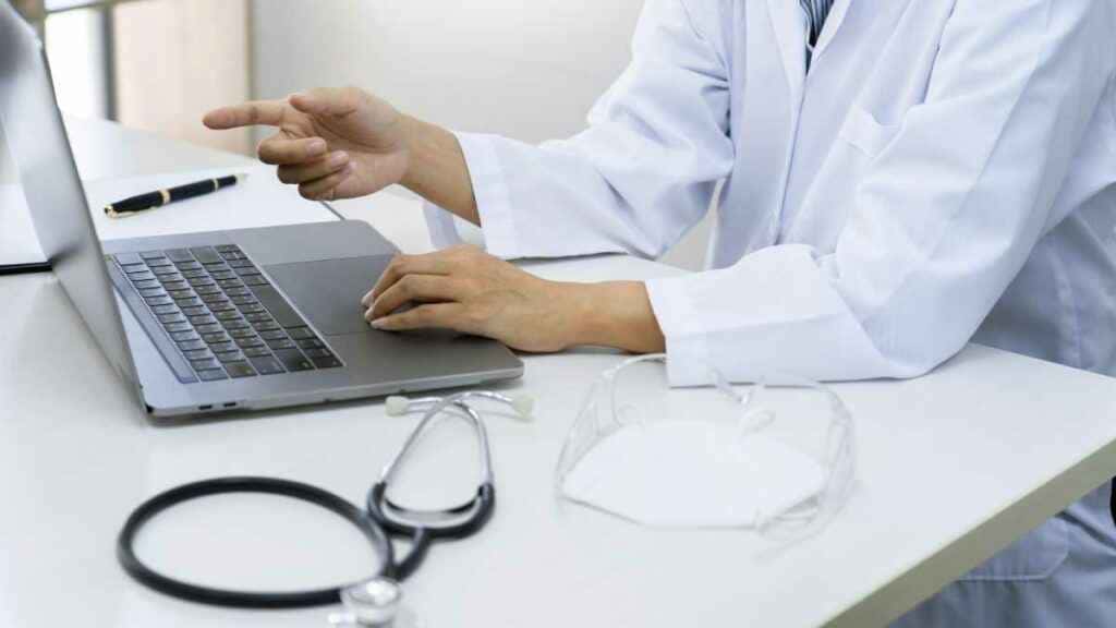 Qual a diferença entre teleconsulta e telemedicina? Qual a diferença entre teleconsulta e telemedicina?